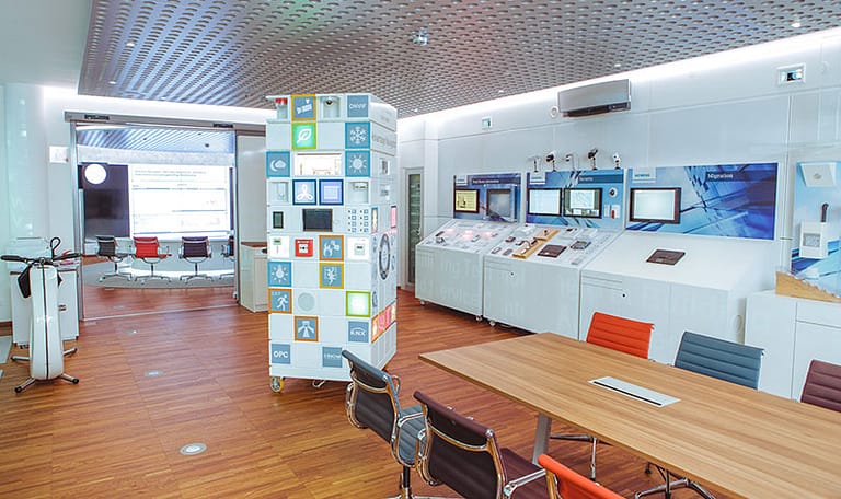 Siemens Case Study: Visitor & Advanced Service Centre | VuWall